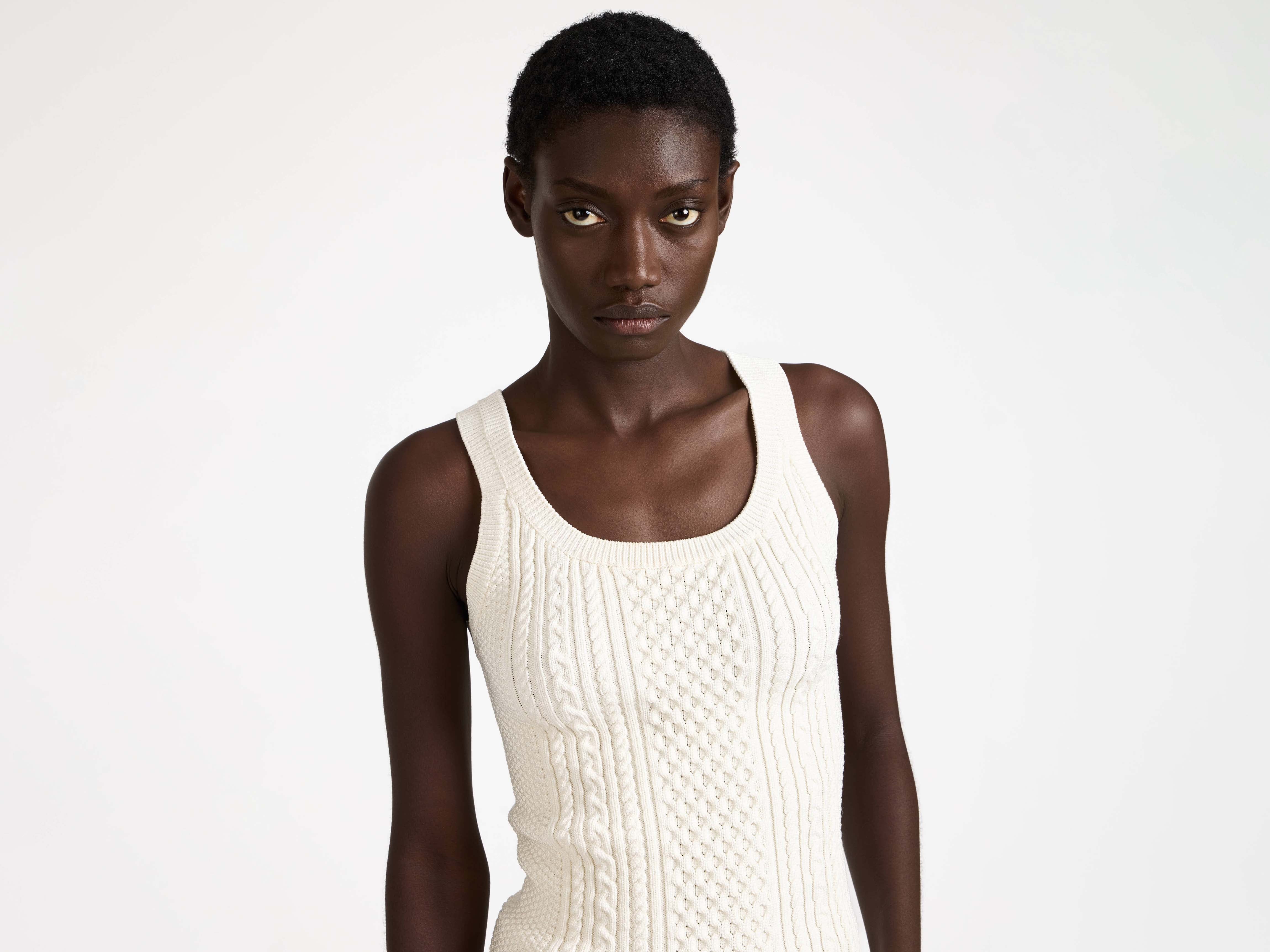 CABLE-KNIT TANK TOP IN WHITE in IVORY KW1454YN0488006XXS | JW Anderson KR